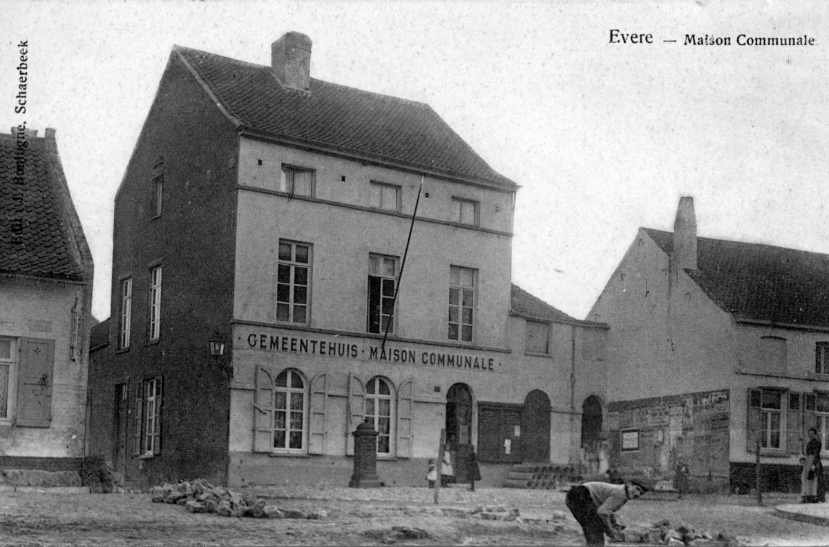 Format d'agrandissement carte postale ancienne Evere