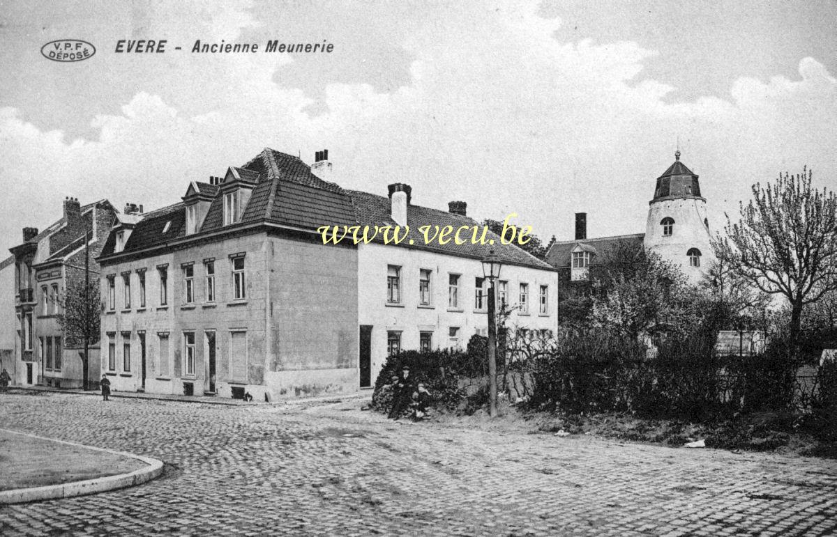 Format d'agrandissement carte postale ancienne Evere